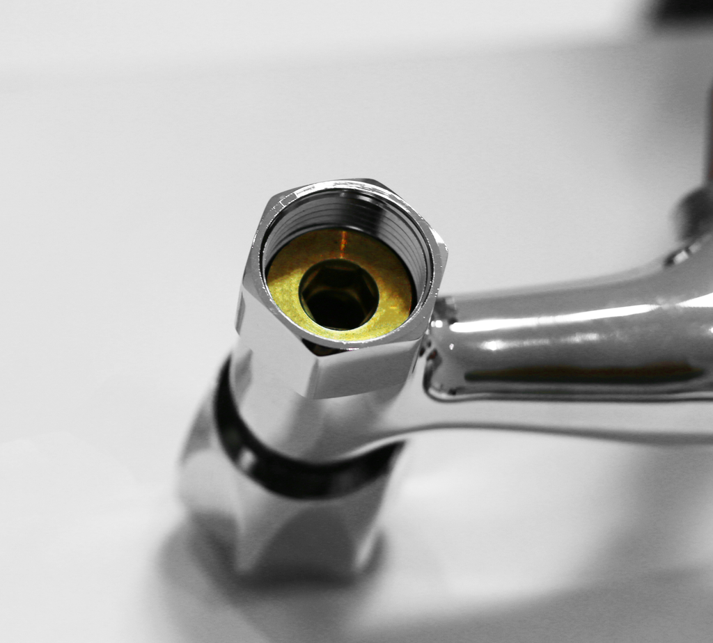 Large Pole Elbow Faucet - IUNOZ Kiskereskedelem